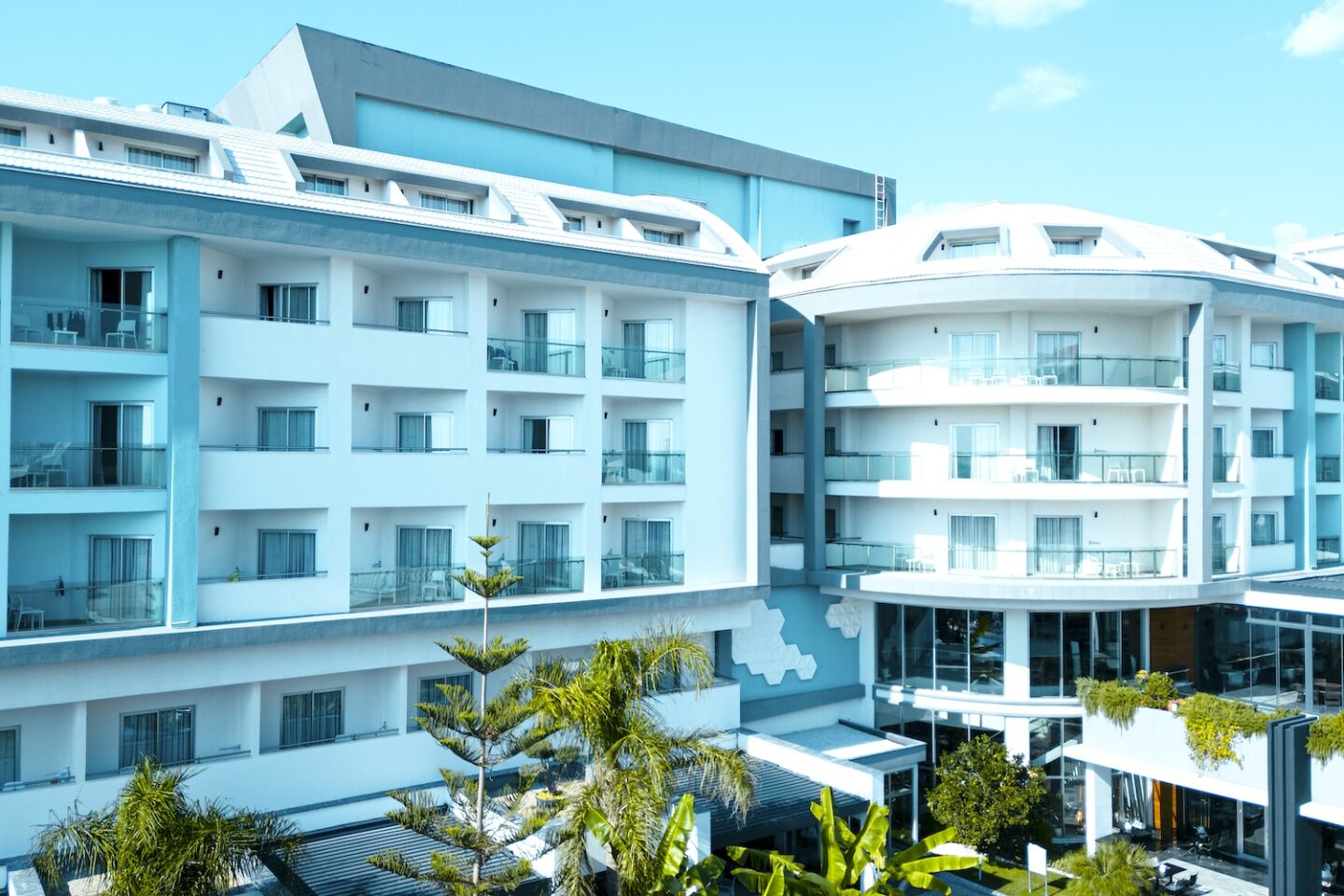 SeaShell Resort Hotel