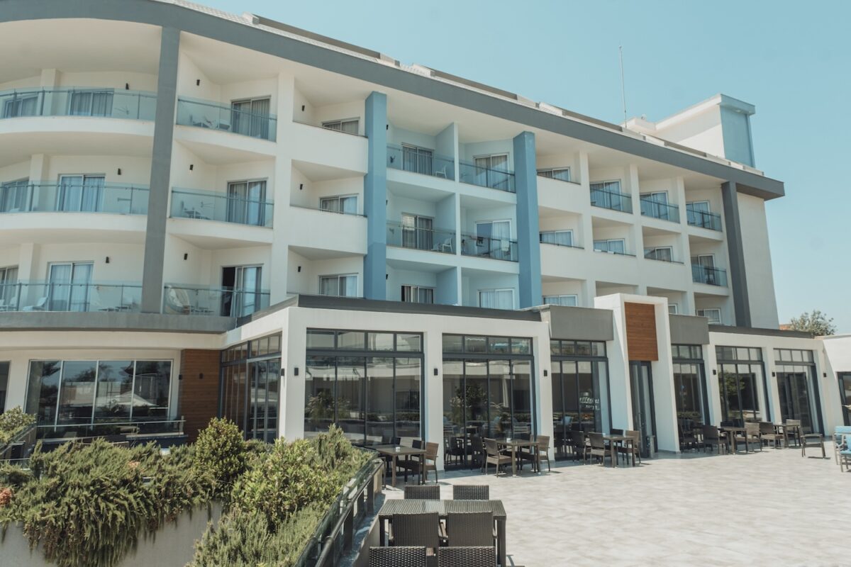 SeaShell Resort Hotel